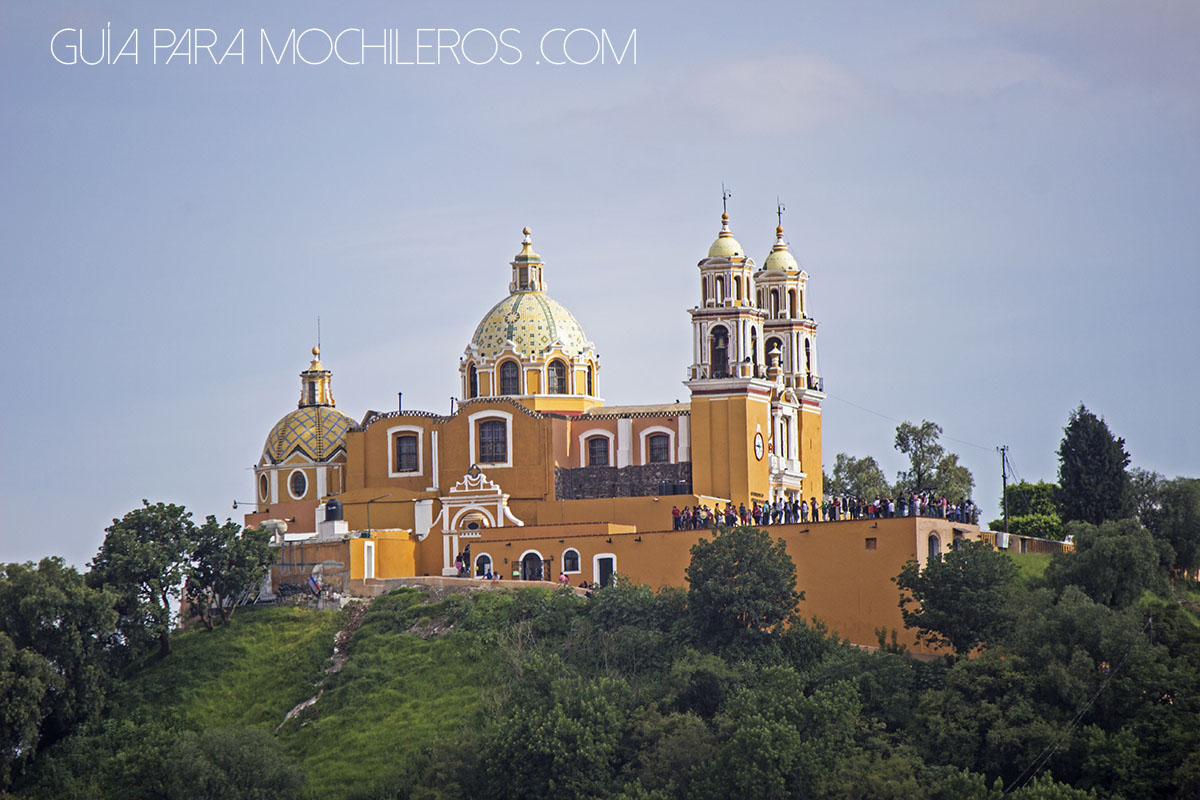 Iglesia Cholula - Guía para Mochileros